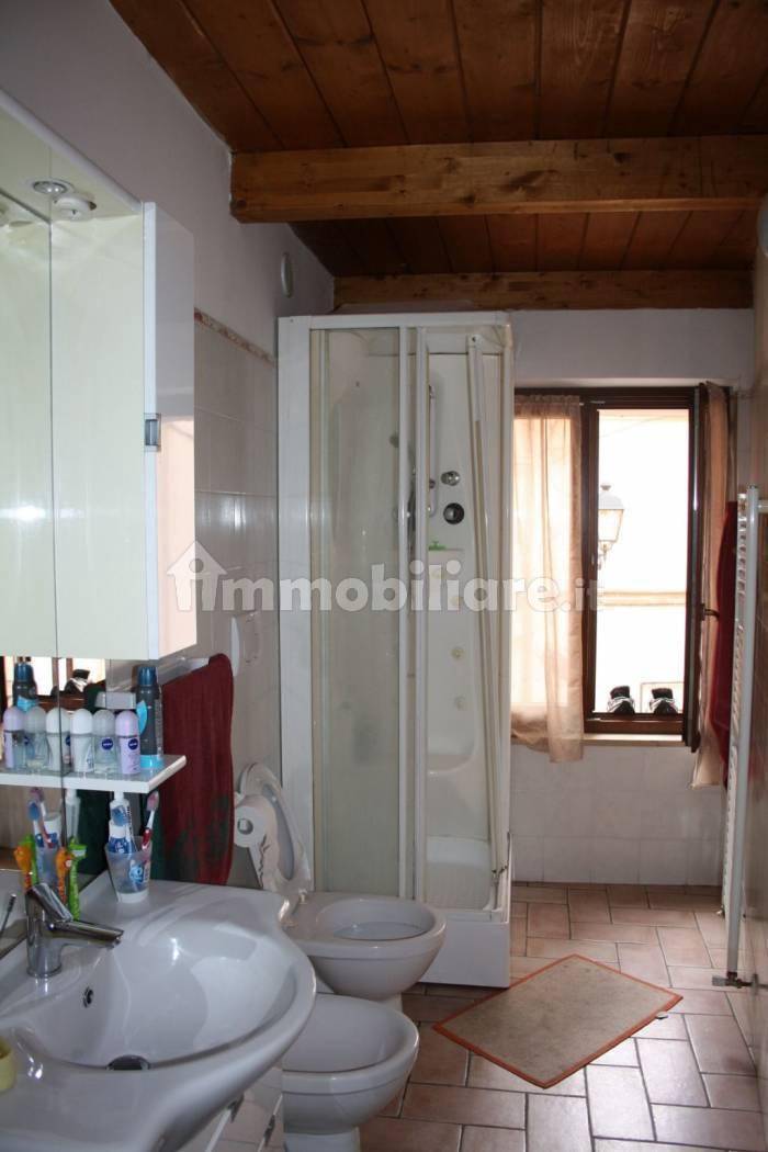 Trilocale via XX settembre, Centro, Castelraimondo